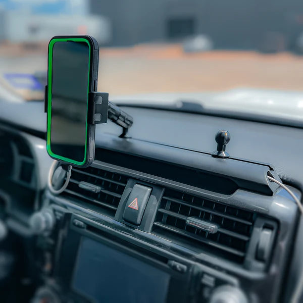 Cali Raised 4Runner Dash Accessory Mount (2010-2024) — 4Runner Lifestyle