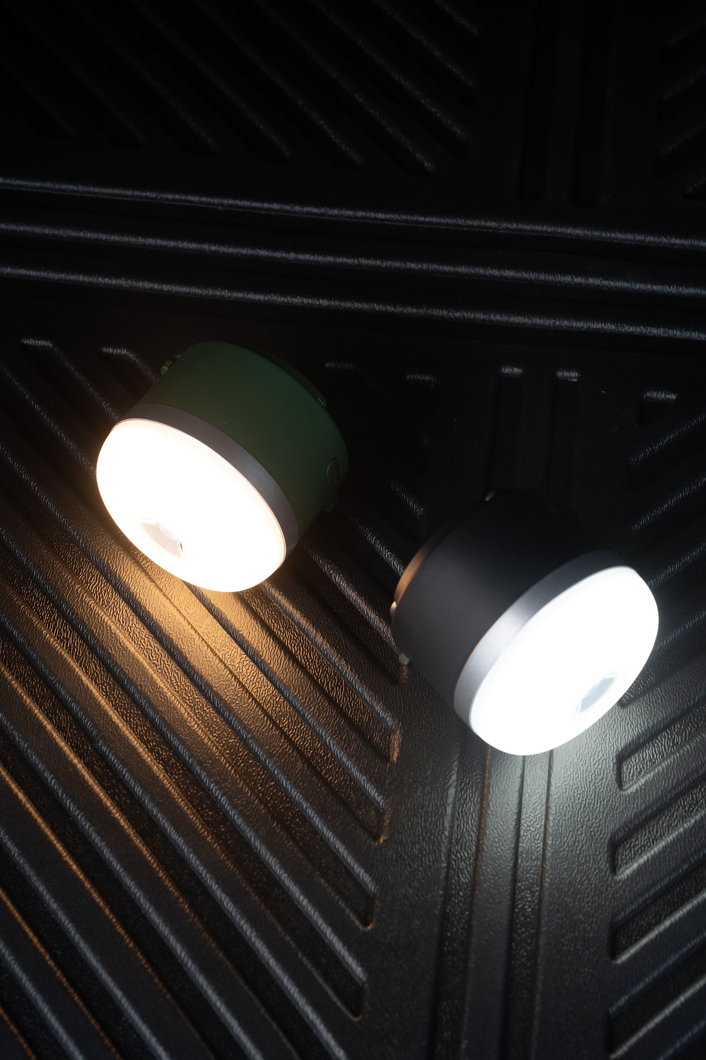 Multipurpose Magnetic Flash Light / Power Bank — 4Runner Lifestyle