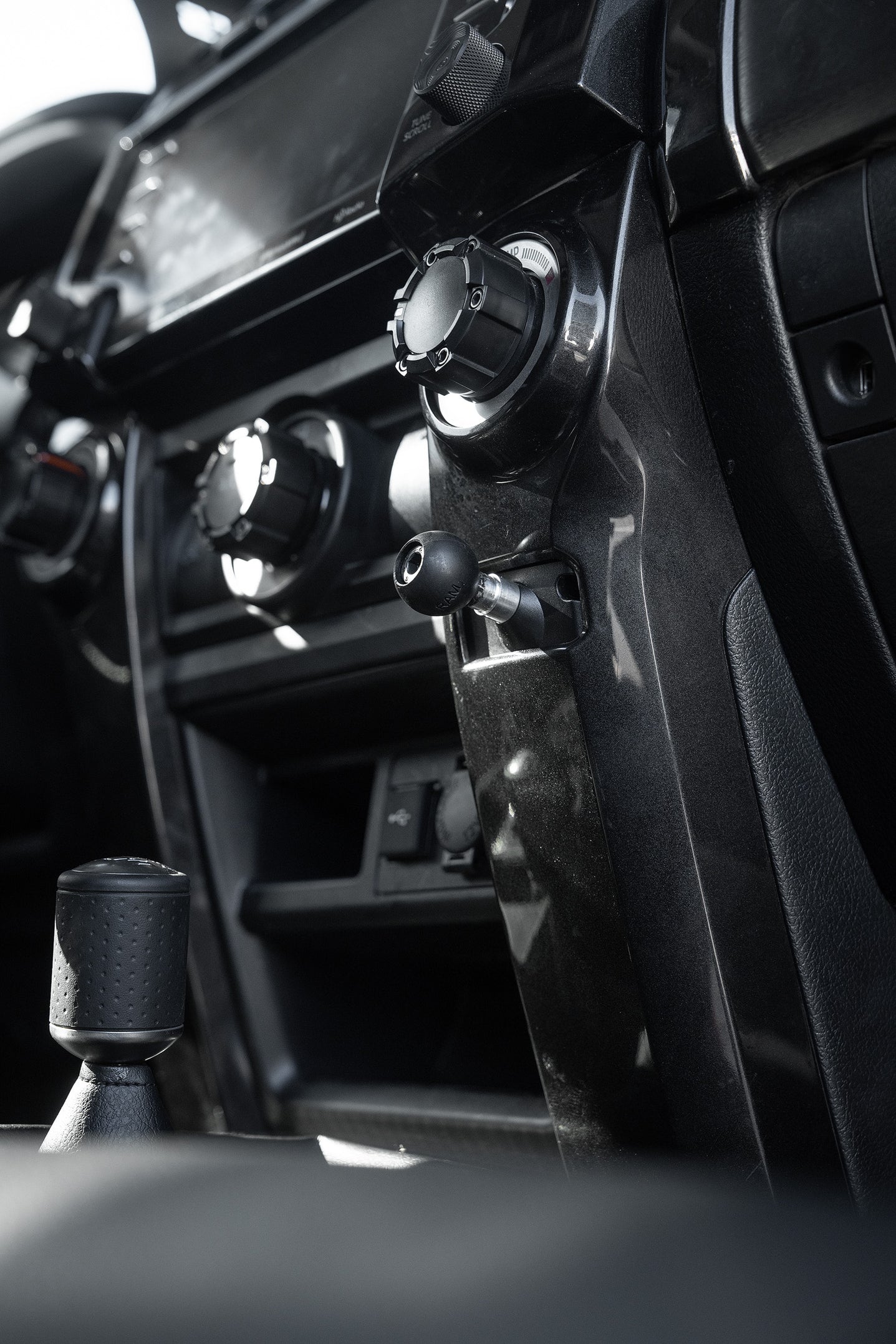 Labops Gear Lower Dash Mount For 4Runner (2010-2024) — 4Runner Lifestyle