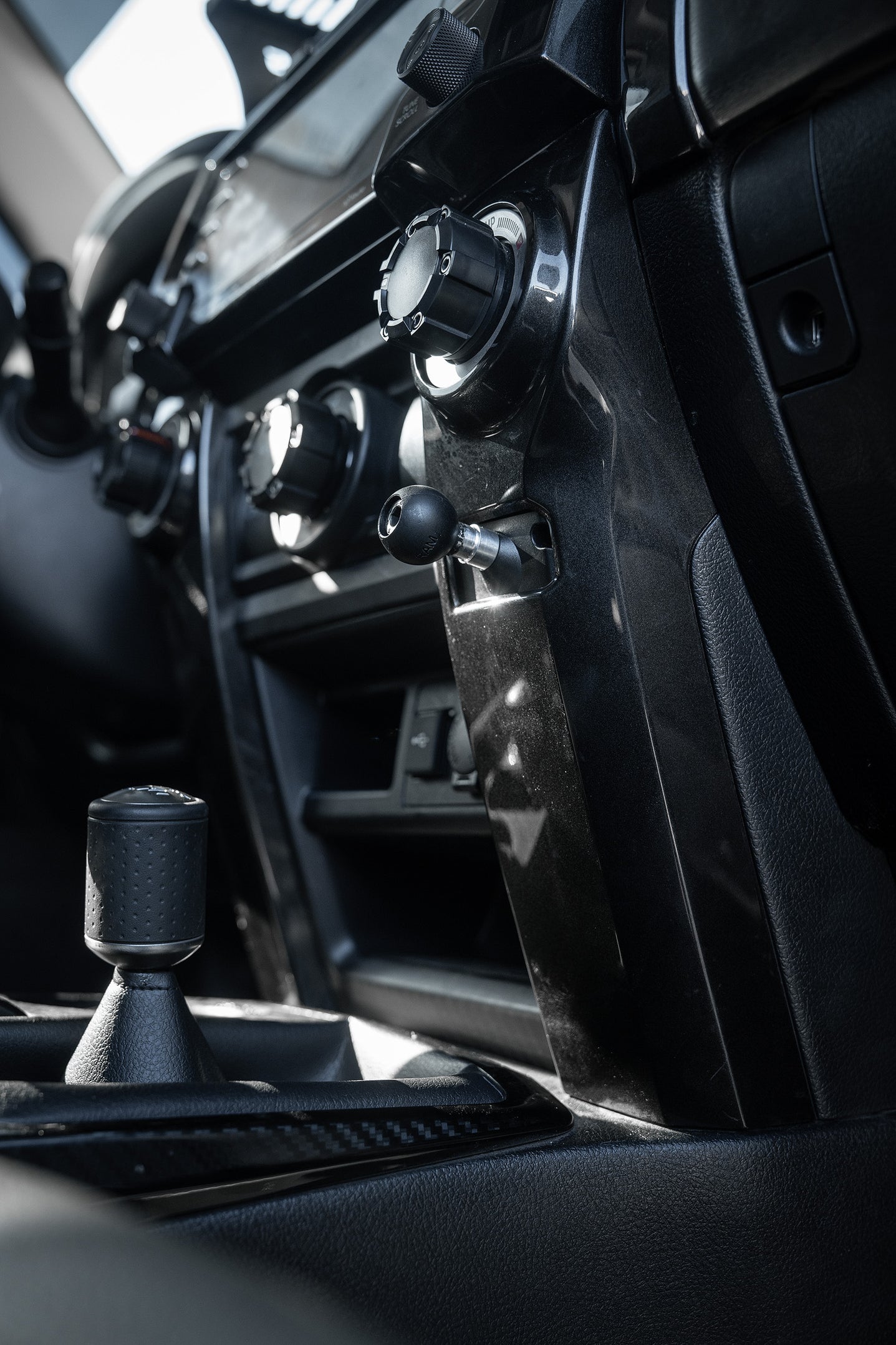 Labops Gear Lower Dash Mount For 4Runner (2010-2024) — 4Runner Lifestyle