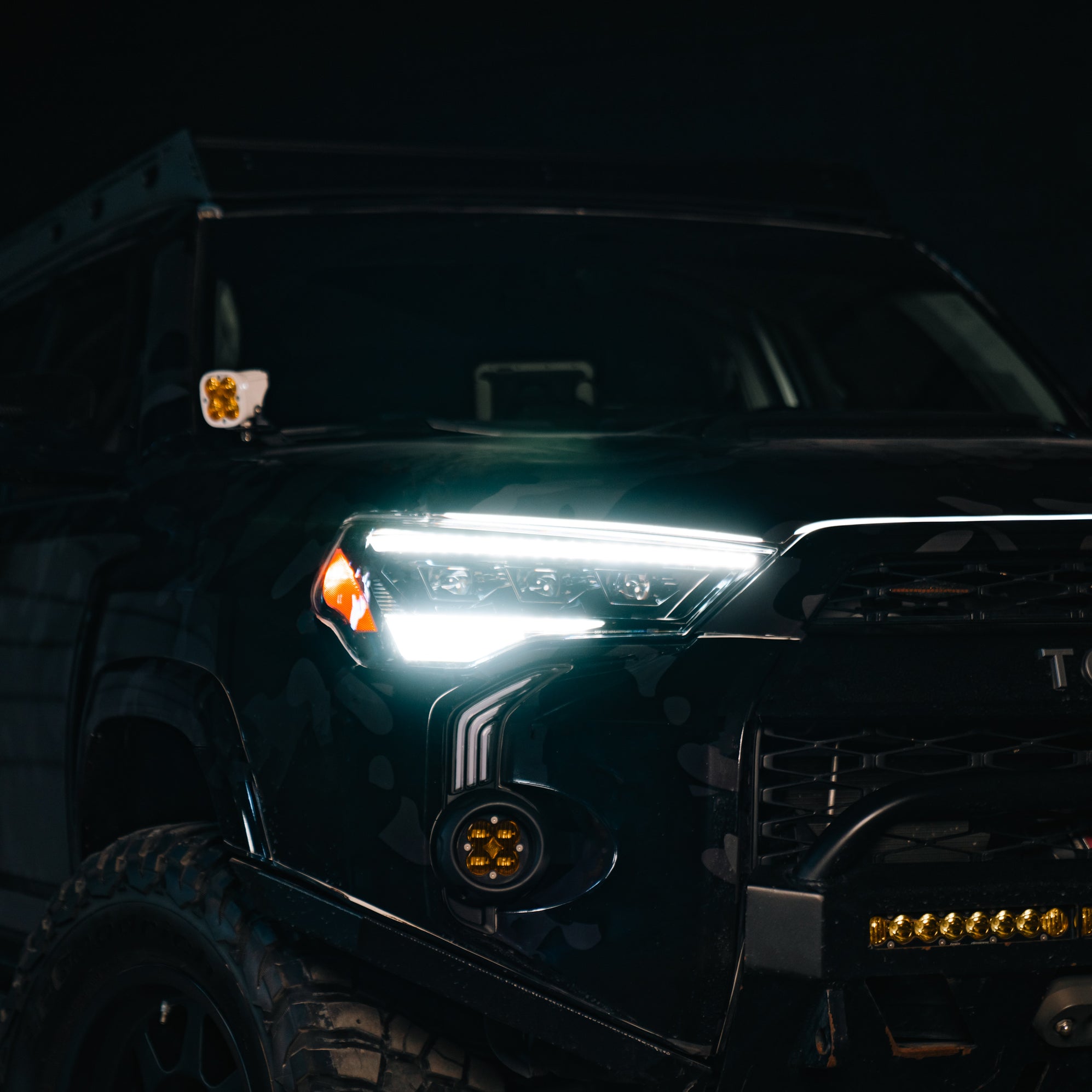 Form Lighting Sequential LED Projector Headlights For 4Runner (2014-20 ...