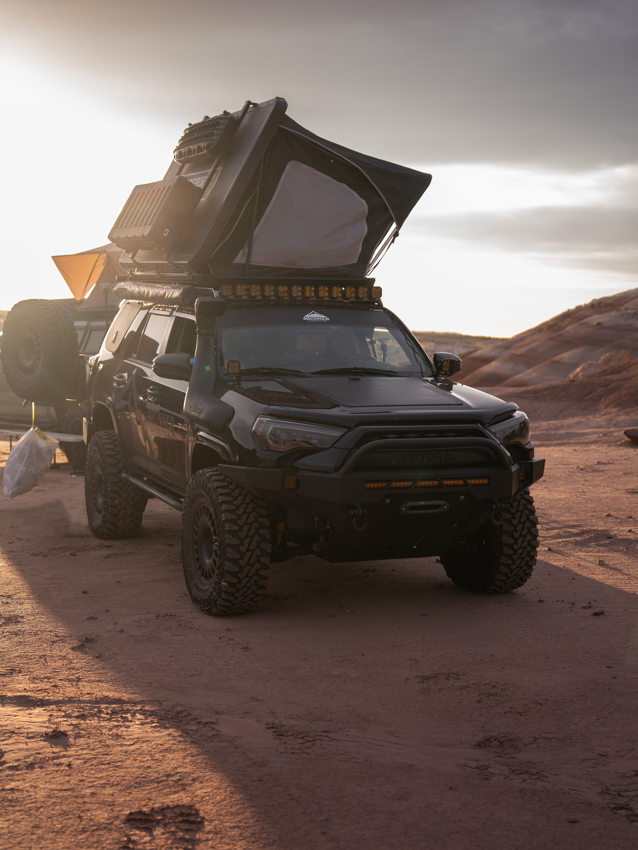 Freespirit Recreation Odyssey Series Hard Top Tent (Black Top ...