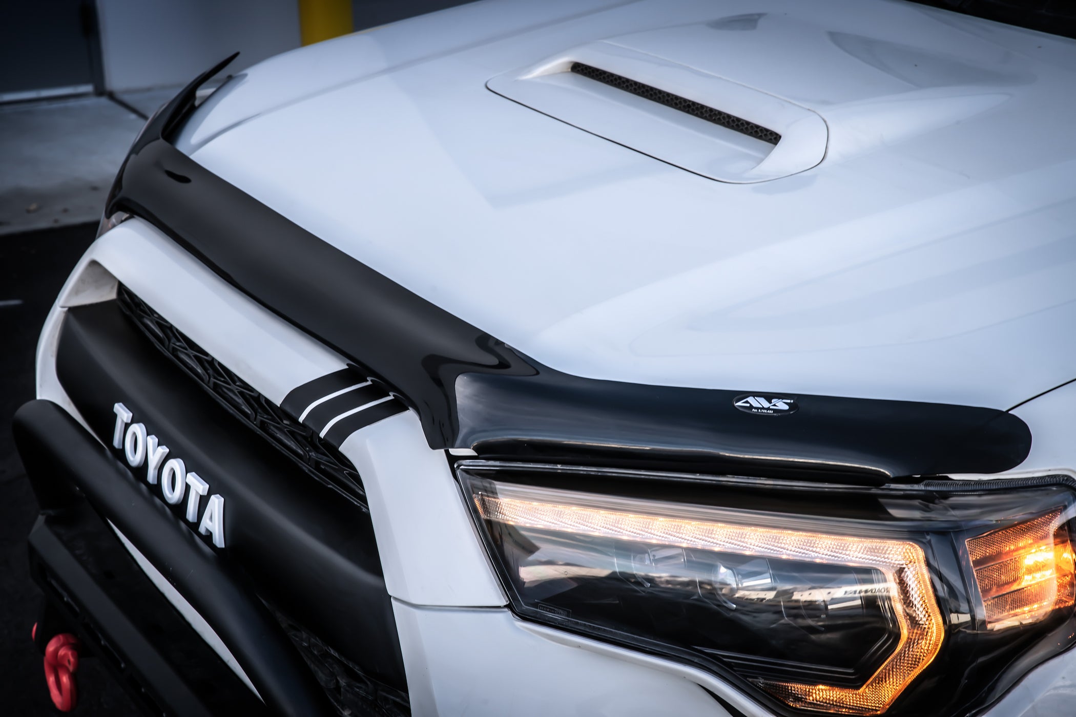 Husky Liners Bugflector II Hood Shield For 4Runner (2010-2024 ...